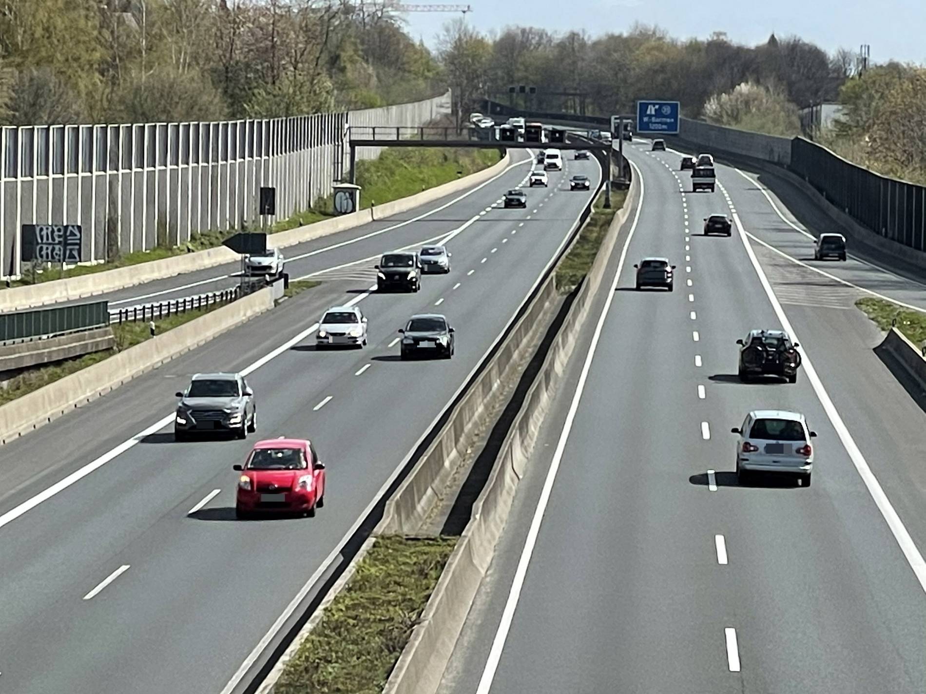 Fahrbahndeckenerneuerung von Mittwochabend bis Montagmorgen: Sperrung der A46 von Hilden bis ...