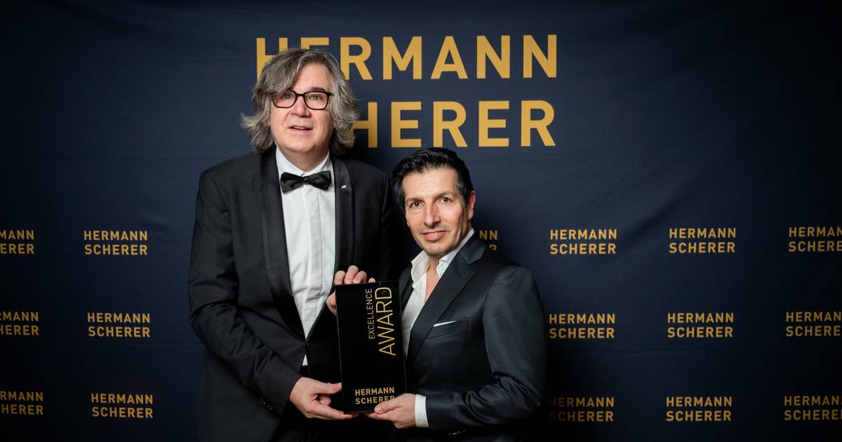 Nick Dask holt sich den Rednerpreis
