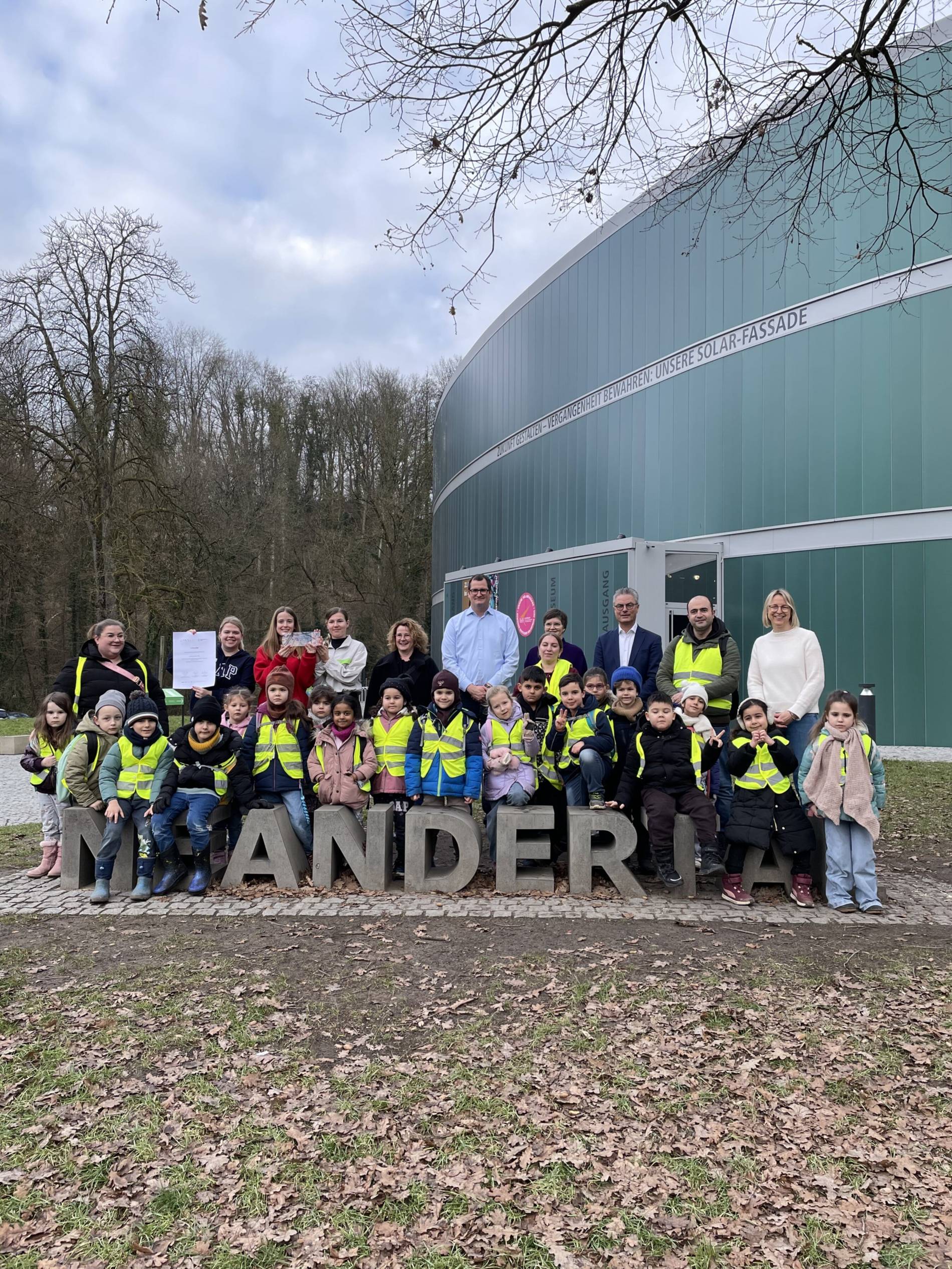 Neanderthal Museum und Berufskolleg Neandertal sind Bildungspartner NRW